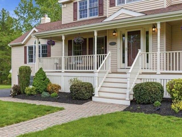 house with 4 bedroom, Reading MA ES104150409