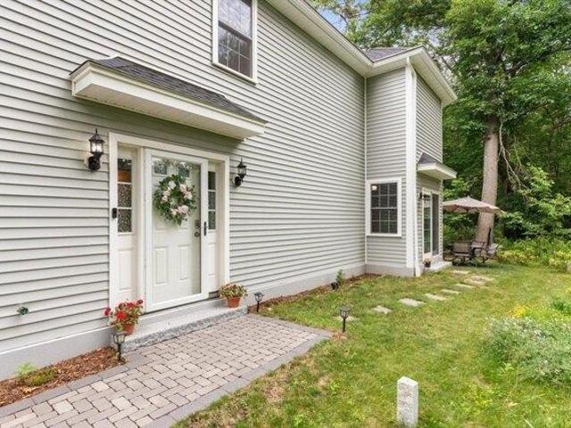 house with 4 bedroom, Reading MA ES105082799