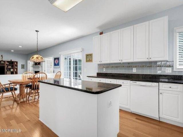 house with 4 bedroom, Red Bank NJ ES104833881