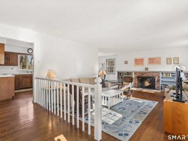 house with 4 bedroom, Redding CT DLS101858766