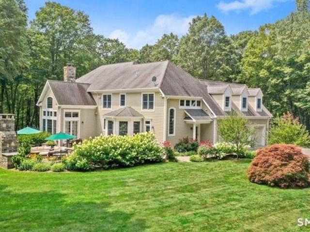 house with 4 bedroom, Redding CT DS104236115