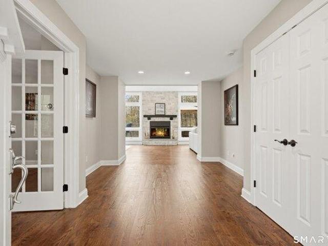 house with 4 bedroom, Redding CT DS104444494