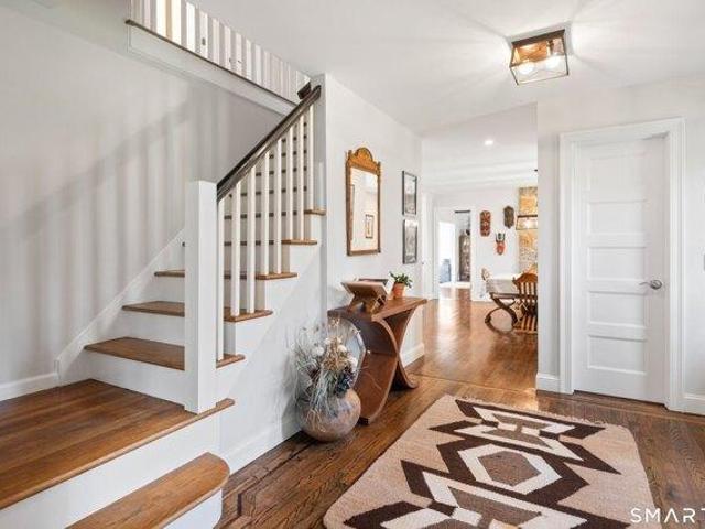 house with 4 bedroom, Redding CT DS102316207