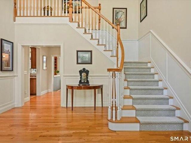 house with 4 bedroom, Redding CT ES104375257