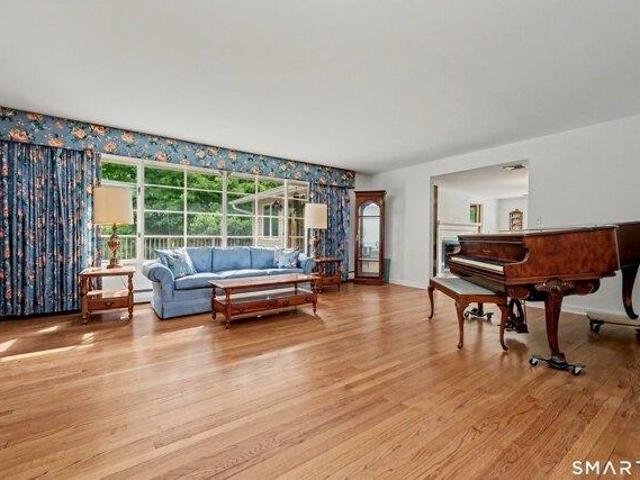 house with 4 bedroom, Redding CT ES105208153
