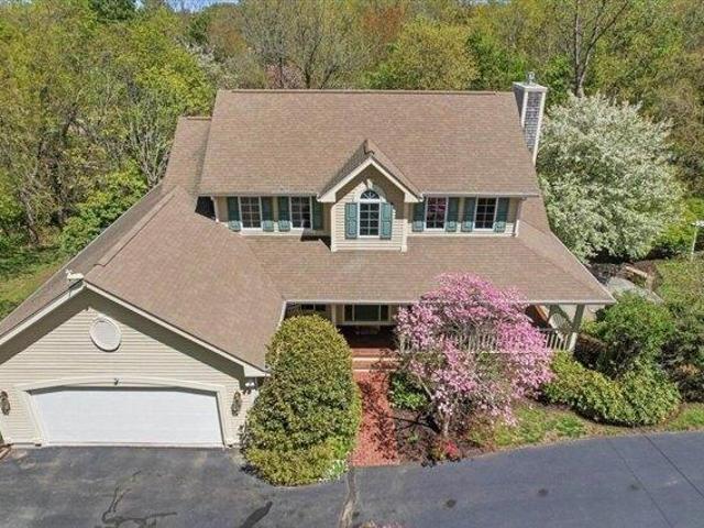 house with 4 bedroom, Rehoboth MA DS102959475