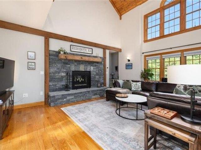house with 4 bedroom, Rehoboth MA ES104408523
