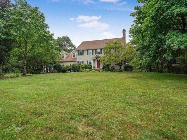 house with 4 bedroom, Rehoboth MA ES104791389