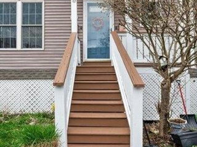 house with 4 bedroom, Revere MA DLS102446561