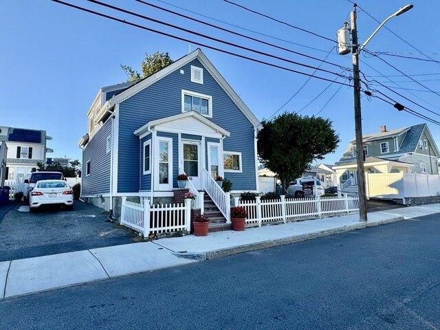 house with 4 bedroom, Revere MA DLS102960418