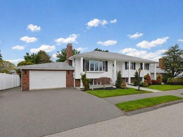 house with 4 bedroom, Revere MA DLS103037013