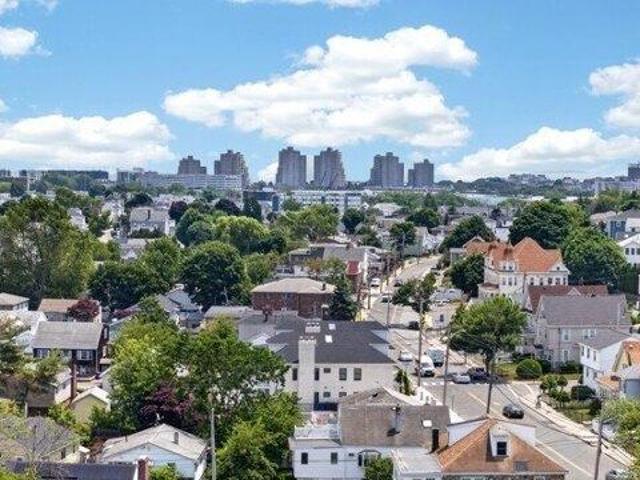 house with 4 bedroom, Revere MA DS104008093