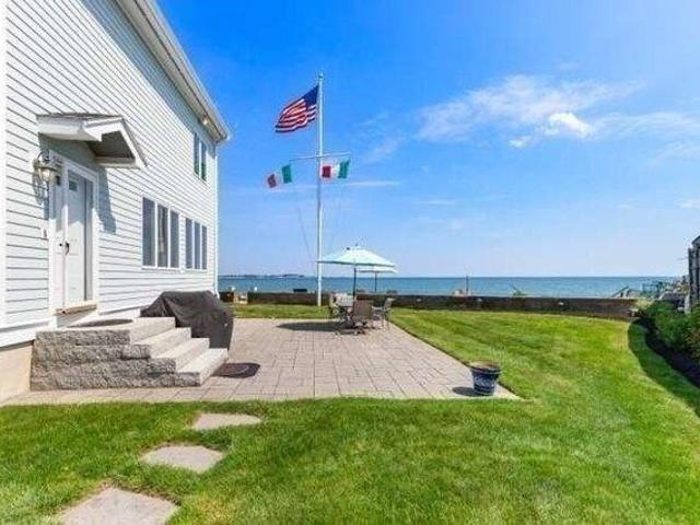 house with 4 bedroom, Revere MA ES102860872