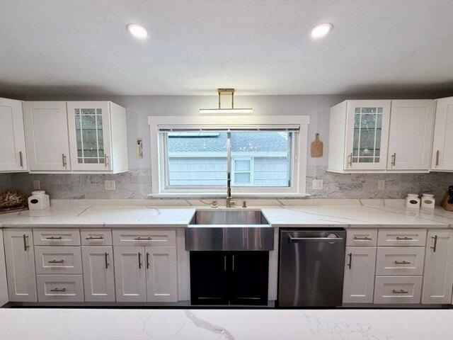 house with 4 bedroom, Revere MA ES104044305