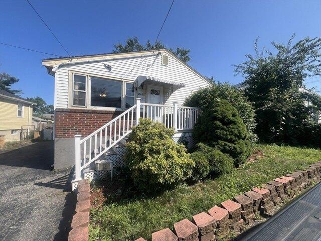house with 4 bedroom, Revere MA ES105106729