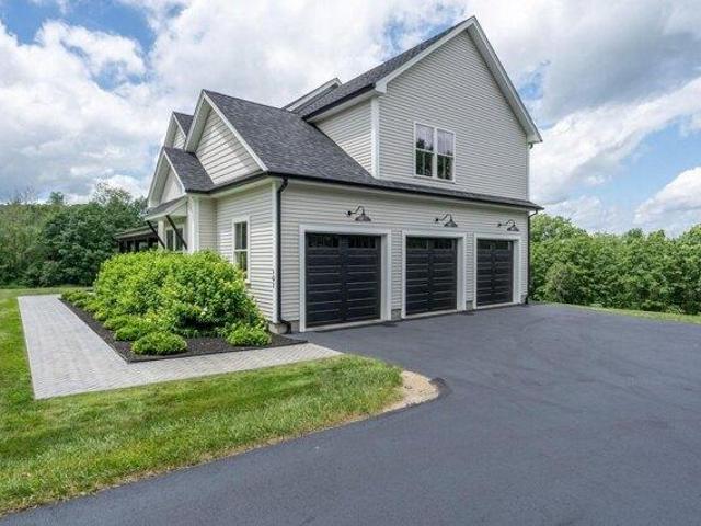 house with 4 bedroom, Rindge NH ES102827390