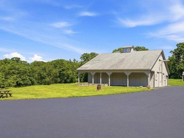 house with 4 bedroom, Rindge NH ES105231426