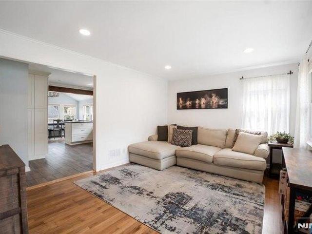 house with 4 bedroom, Ringwood NJ DS104445138
