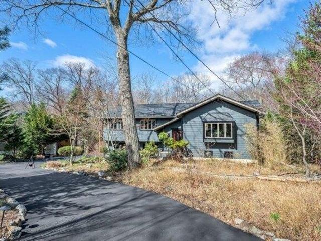 house with 4 bedroom, Ringwood NJ ES105158248