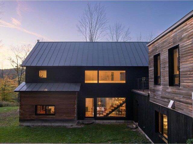 house with 4 bedroom, Richmond VT DLS101705897