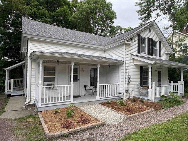 house with 4 bedroom, Richmond VT ES104605856