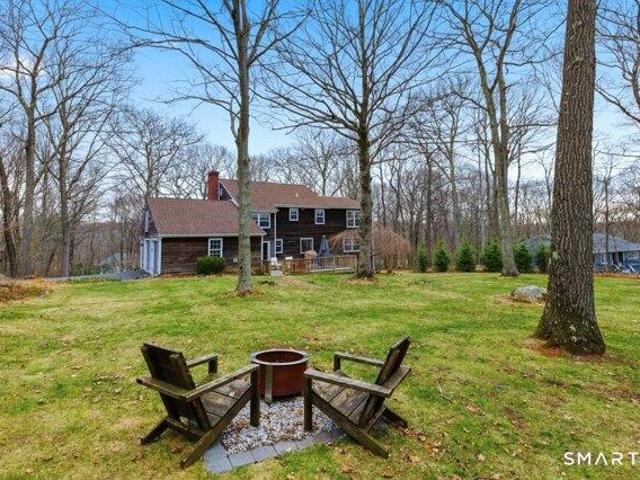 house with 4 bedroom, Ridgefield CT DLS101997983