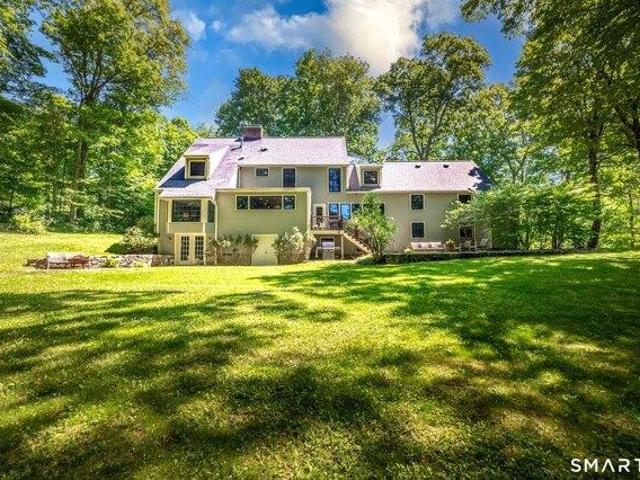 house with 4 bedroom, Ridgefield CT DLS102776344