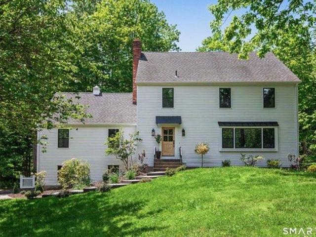 house with 4 bedroom, Ridgefield CT ES104115718