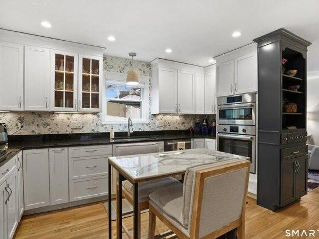 house with 4 bedroom, Ridgefield CT ES105156927
