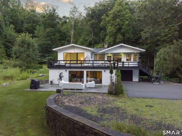 house with 4 bedroom, Ridgefield CT ES105157392