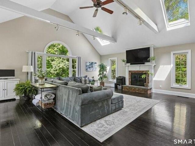 house with 4 bedroom, Ridgefield CT ES105159714