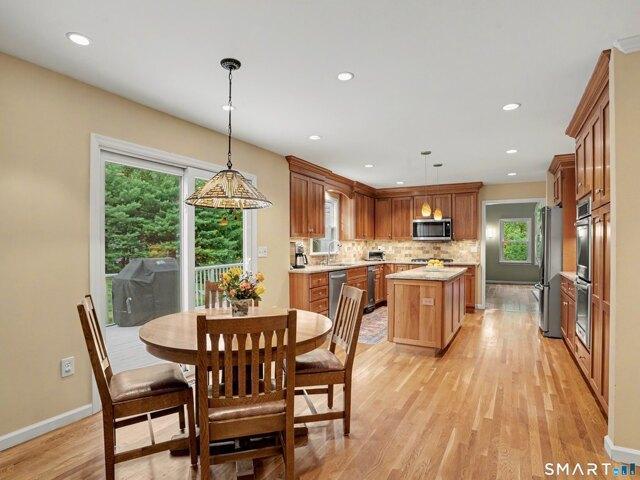 house with 4 bedroom, Ridgefield CT ES105175294