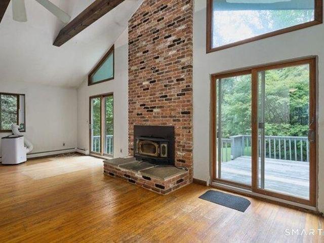 house with 4 bedroom, Ridgefield CT ES105231475