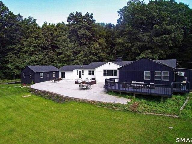 house with 4 bedroom, Ridgefield CT ES105232378