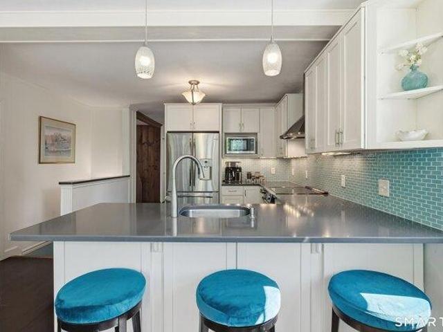 house with 4 bedroom, Ridgefield CT ES103101056