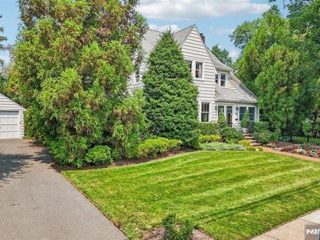 house with 4 bedroom, Ridgewood NJ DS104410218