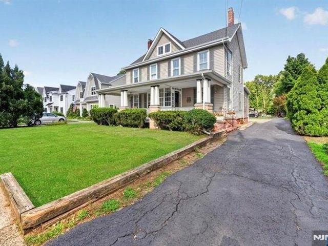 house with 4 bedroom, Ridgewood NJ DS104445824