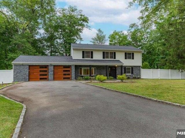 house with 4 bedroom, River Vale NJ ES104482271