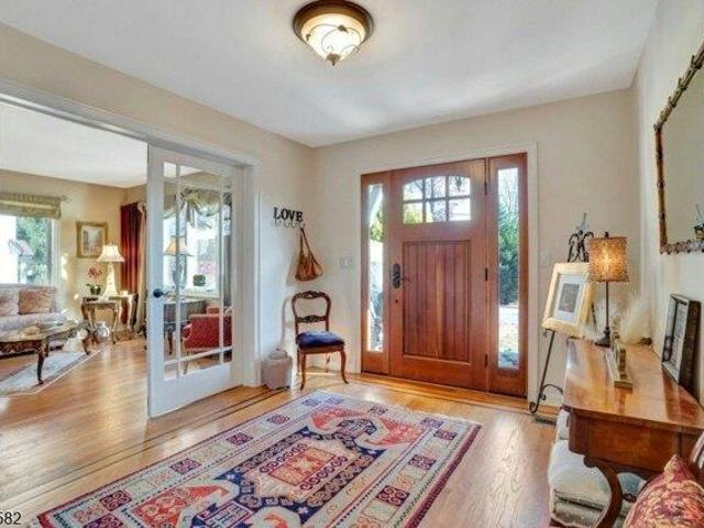 house with 4 bedroom, River Vale NJ ES104849513