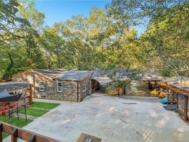 house with 4 bedroom, Riverdale GA DLS93504775