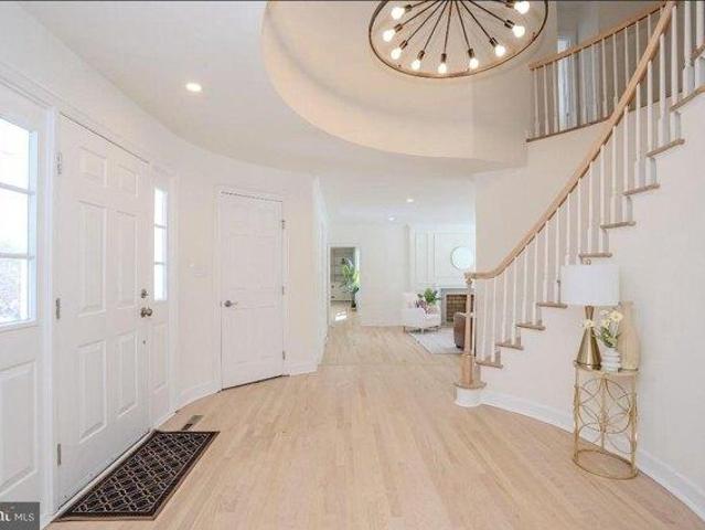 house with 4 bedroom, Robbinsville NJ DLS102530067