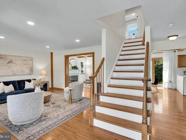house with 4 bedroom, Robbinsville NJ ES105175962