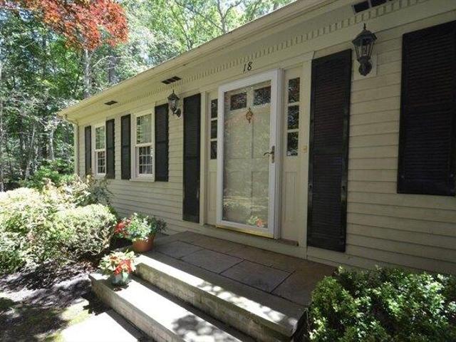 house with 4 bedroom, Rochester MA ES103930757