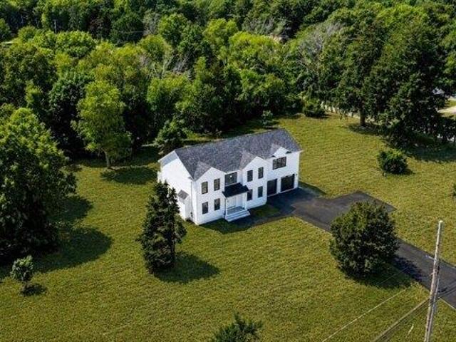 house with 4 bedroom, Rochester MA ES104898612