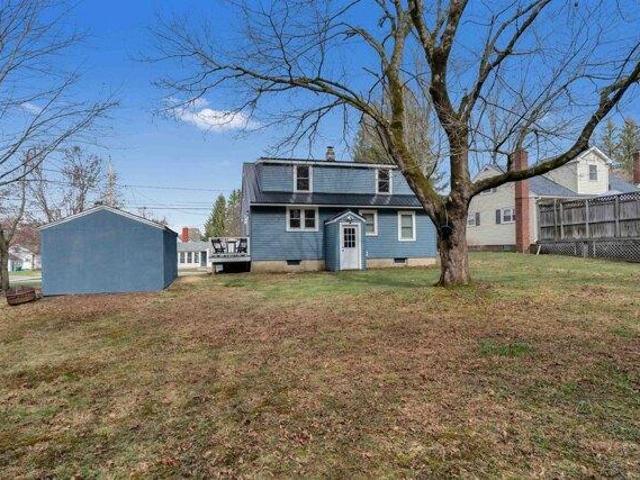 house with 4 bedroom, Rochester NH DS101896961