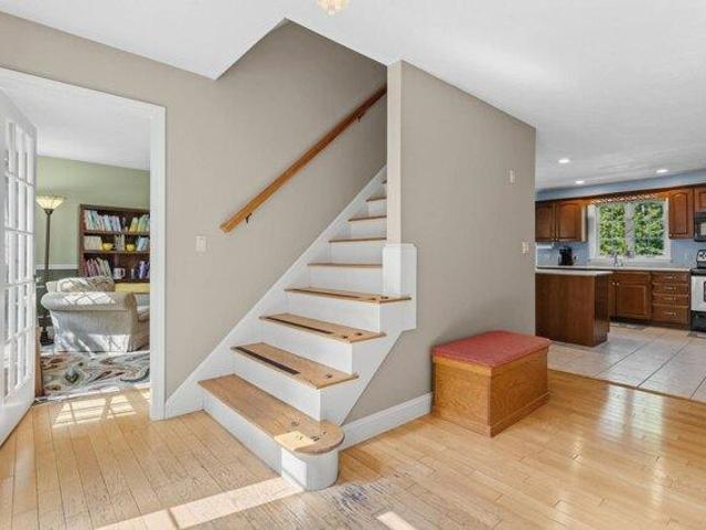 house with 4 bedroom, Rochester NH DS103849206
