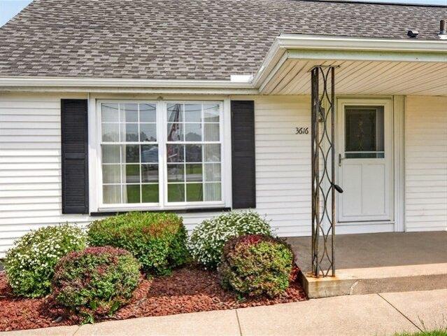 house with 4 bedroom, Rochester NY DS103627836