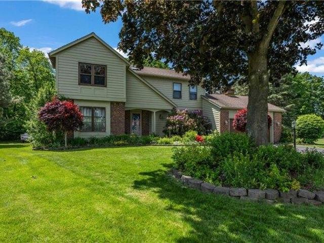 house with 4 bedroom, Rochester NY ES103604968