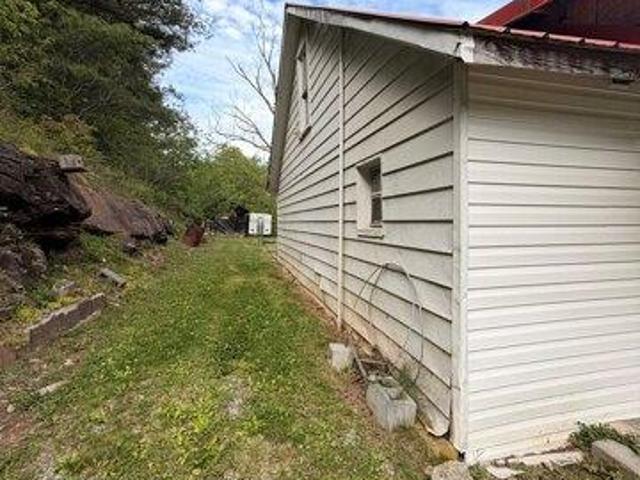 house with 4 bedroom, Rock WV ES103627703