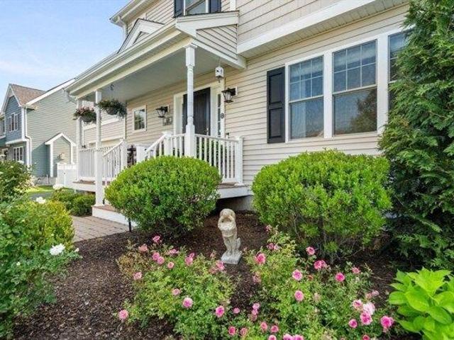 house with 4 bedroom, Rockland MA DS101933479